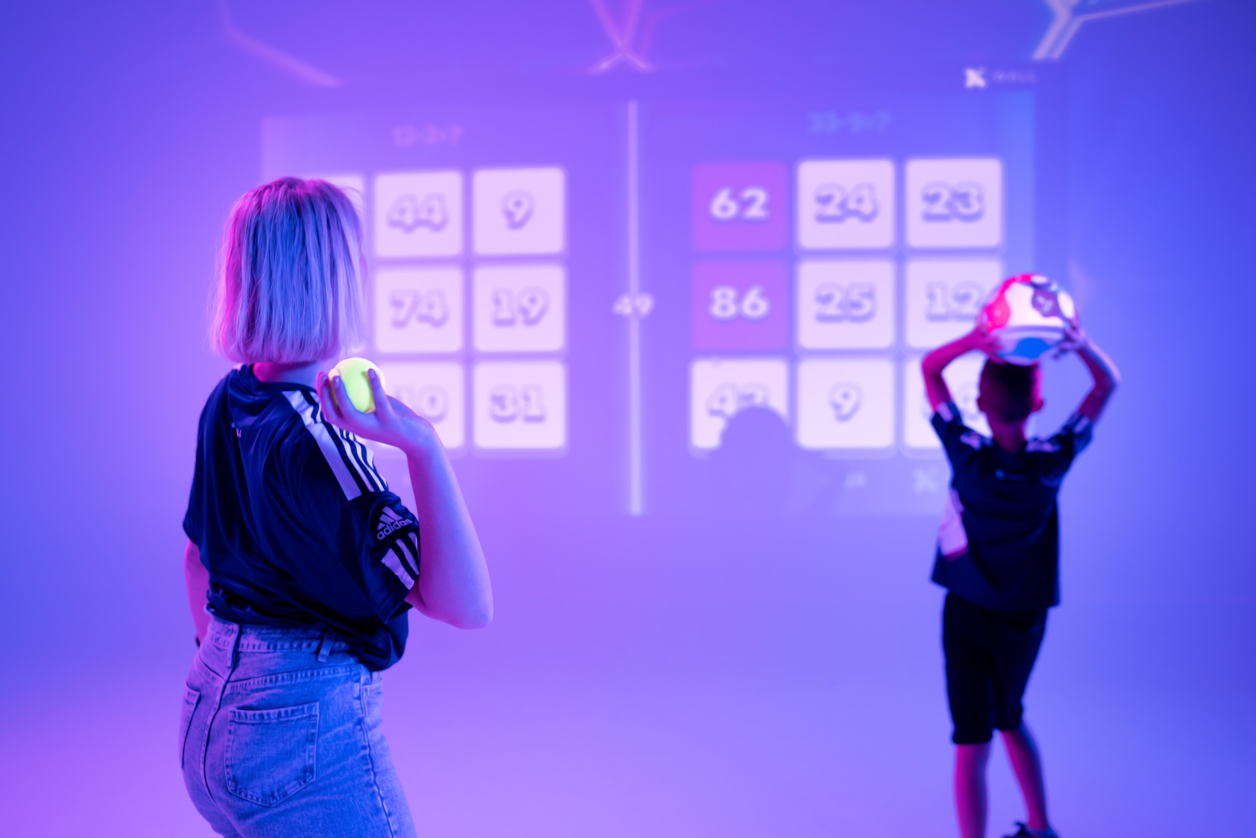 Physical learning in education with Interactive X-Wall!