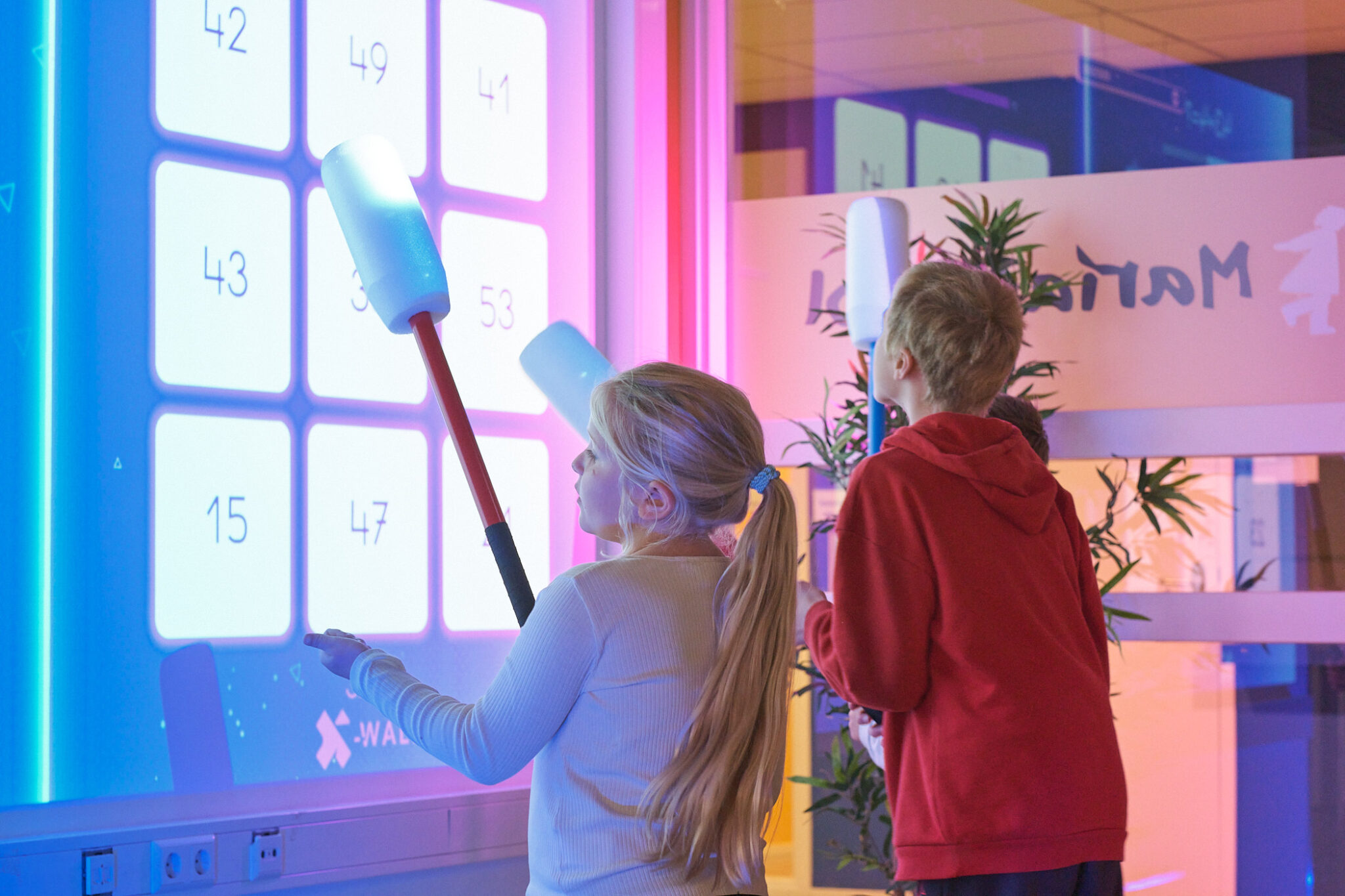 Interactive exercise wall | Interactive X-Wall